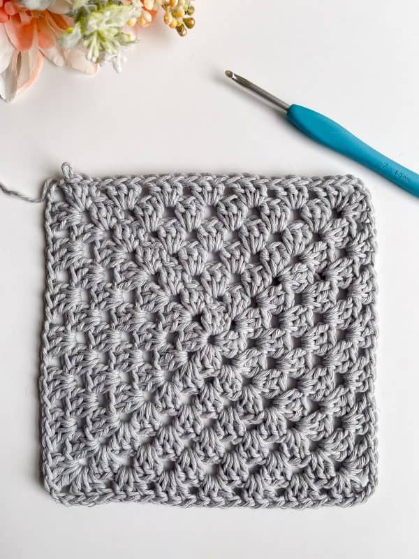 Basic Granny Square Crochet Pattern ad-free pdf